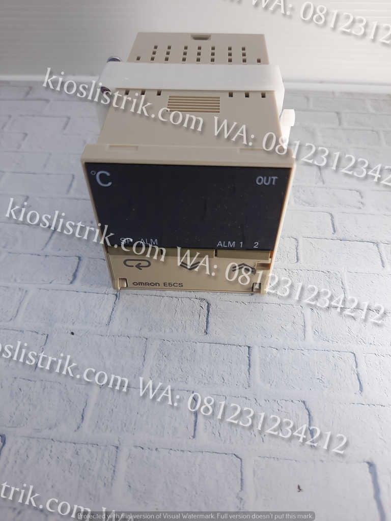 Temperature Controller E5CS-RPU-W Omron - kioslistrik