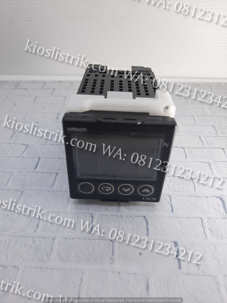 Temperature Controller E5CN-Q2T Omron - kioslistrik